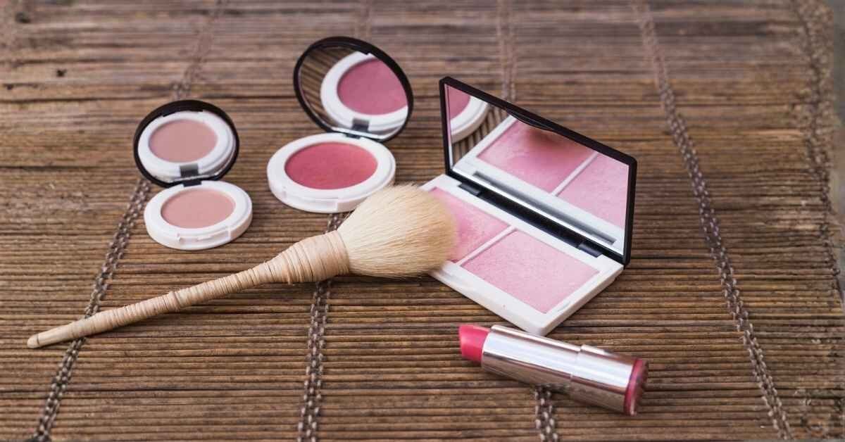 Thai Makeup: Guide To The Soft Glam Beauty Trend